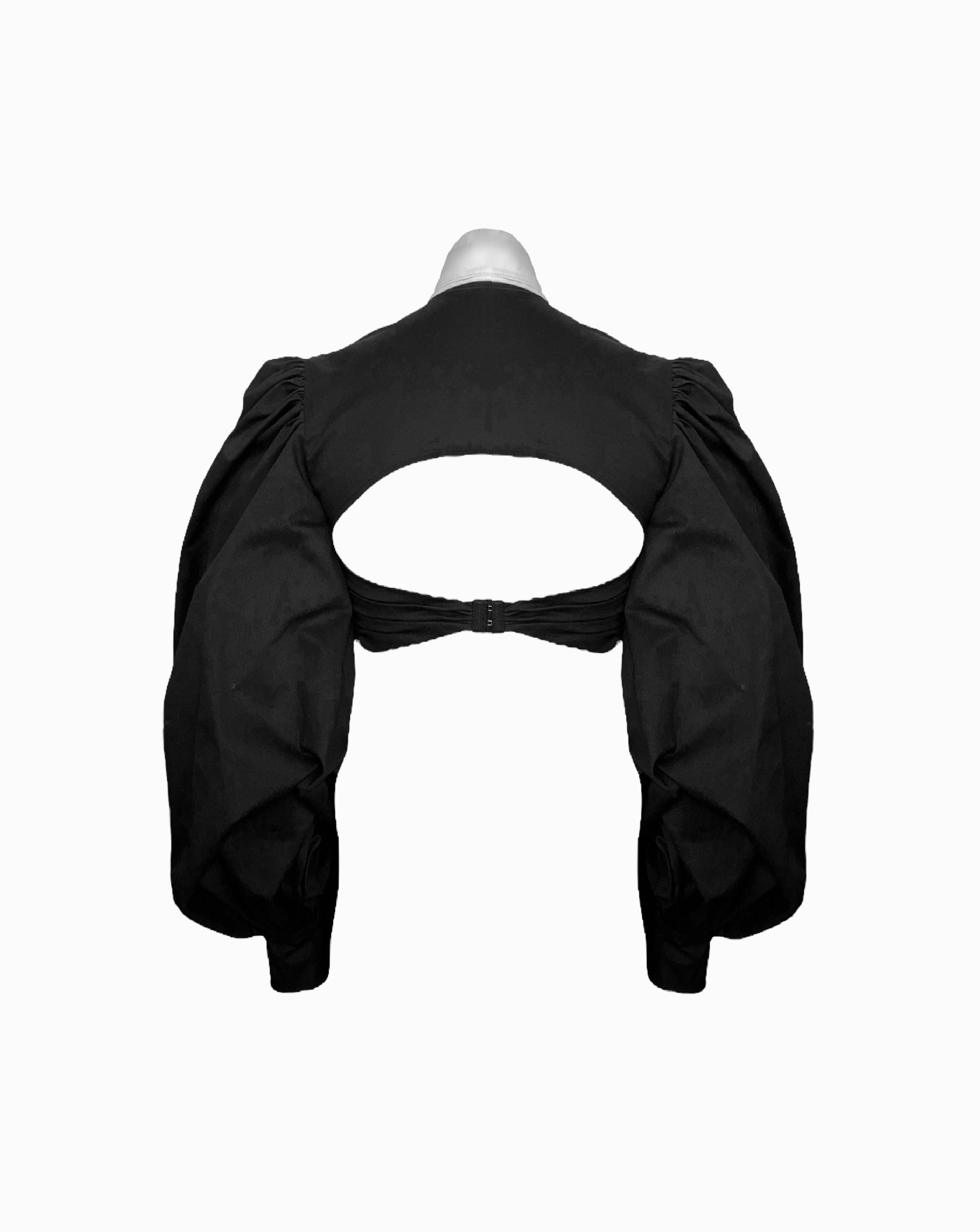 EMELINE CUTOUT TOP – ASTRA KIDANI